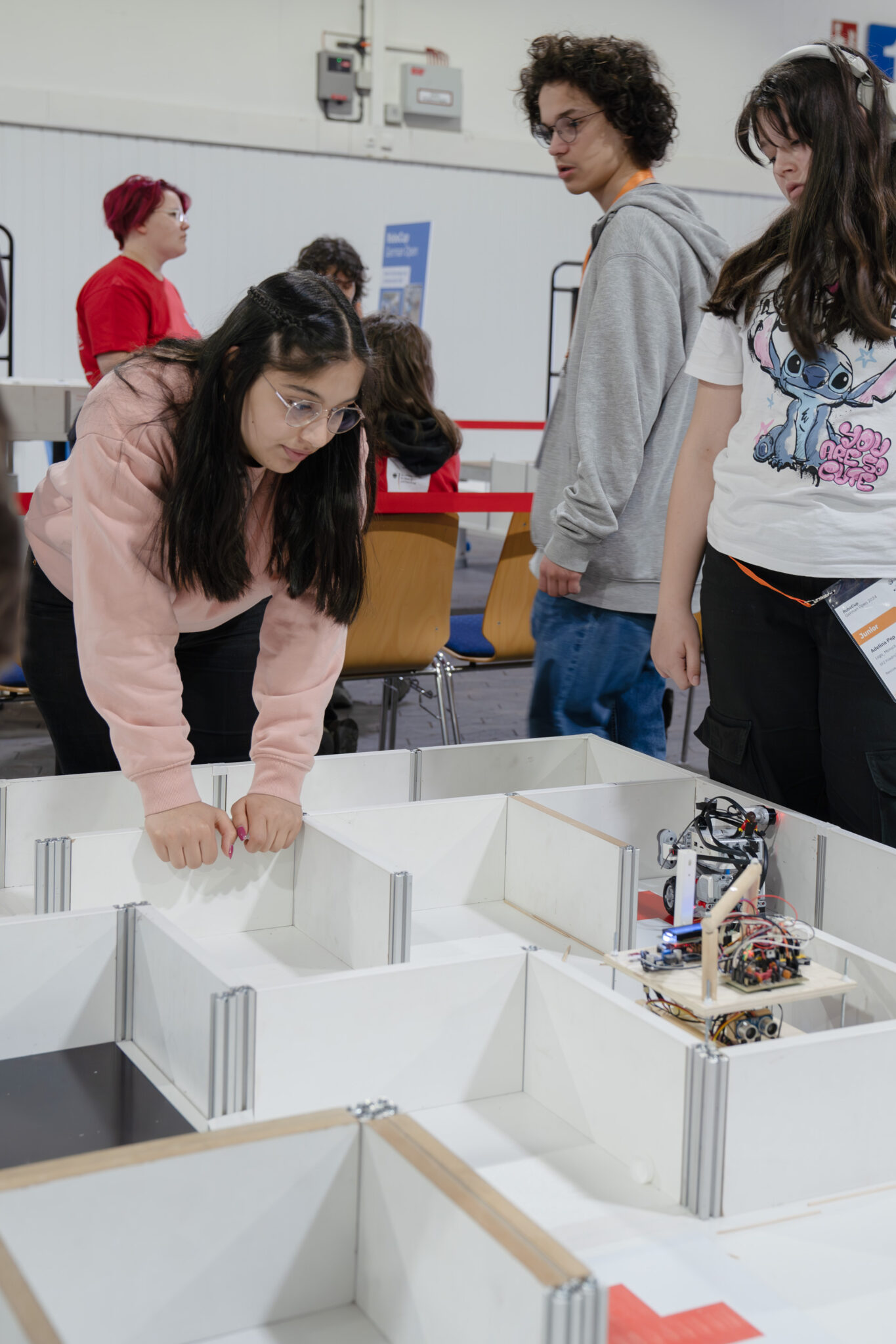 Why Educators Should Get Their Students Into Robotics - RoboCupJunior
